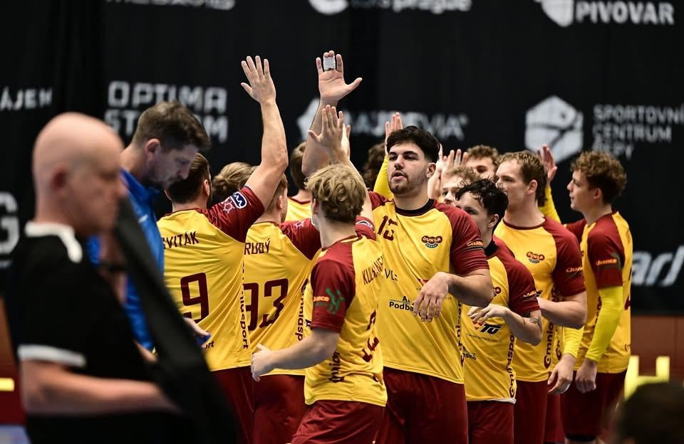 Dukla je dobře naladěná, vyhrála už po čtvrté - Handball Club Dukla Praha